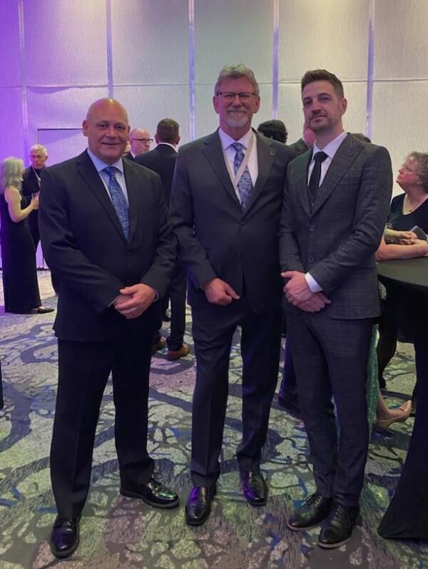 Alumicor’s Steve Gusterson honoured with CSC’s President’s Award - Alumicor